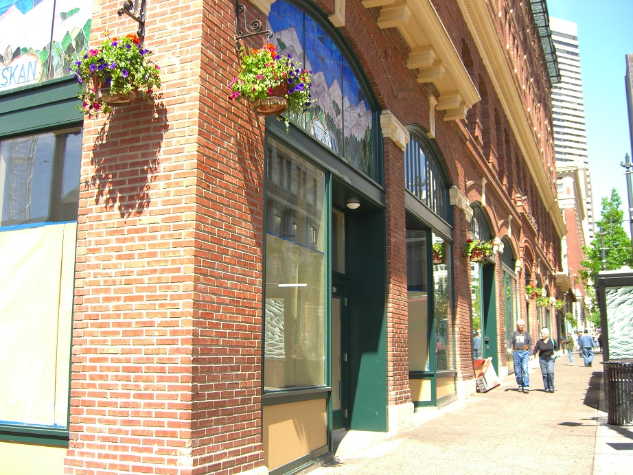 A tense meeting at the Downtown Emergency Services Center (DESC ...